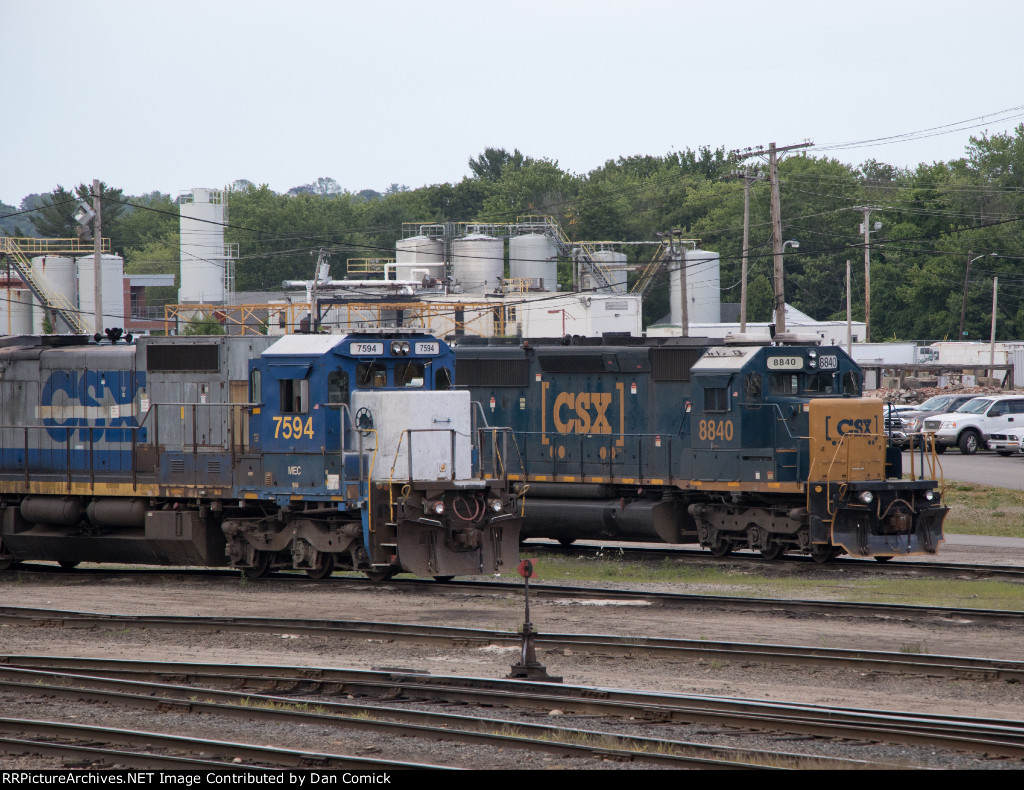 MEC 7594 & CSXT 8840